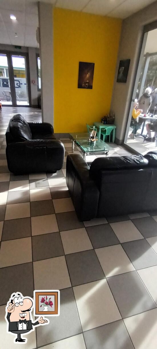 Headquarters Cafe & Bar, Brightwater - Restaurant menu, prices and reviews
