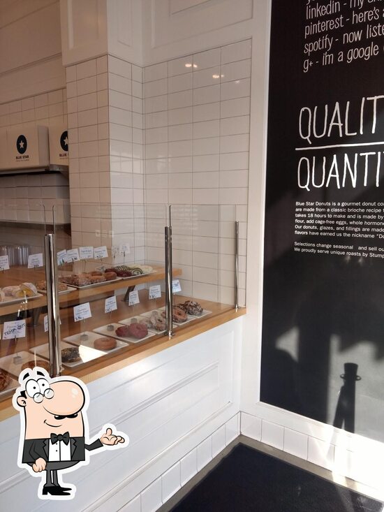 Blue Star Donuts, Manhattan Beach - Restaurant menu, prices and reviews