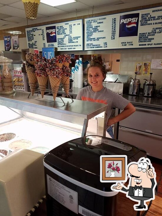 Park Place Ice Cream, Walton Hills - Restaurant menu, prices and reviews