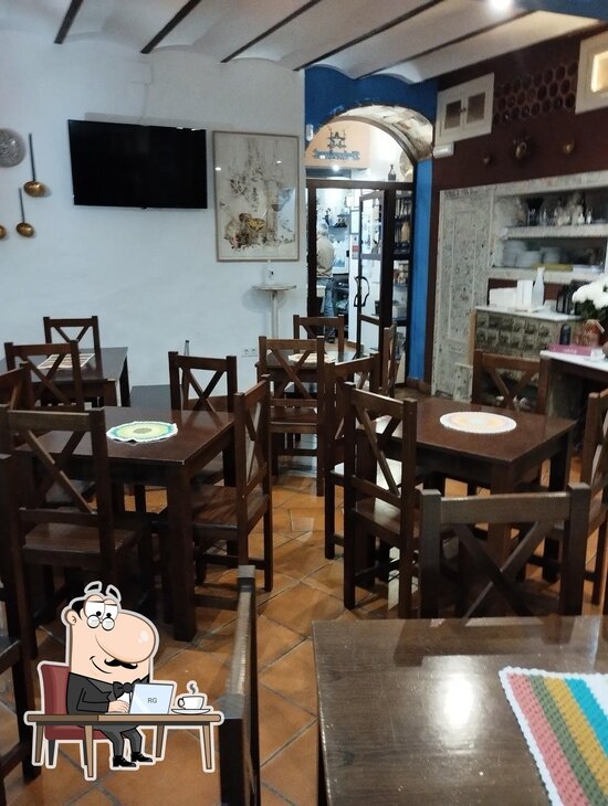 Taberna La Viuda, Almodóvar del Río - Menú del restaurante, precios y ...