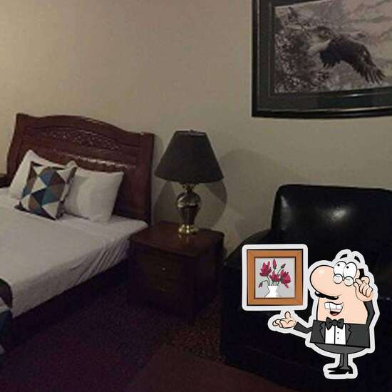 The Hot Spring Villa Hotel & Restaurant, Harrison Hot Springs ...