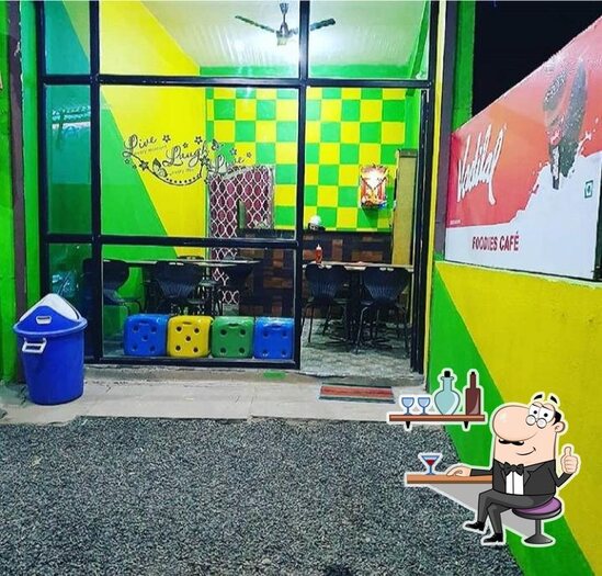 Foodies corner, Biaora - Restaurant menu, prices and reviews