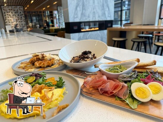 Portico, Grand Rapids - Restaurant menu, prices and reviews
