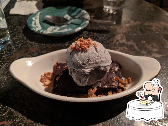 Mud Hen Water, 3452 Waialae Ave in Honolulu - Restaurant menu and reviews