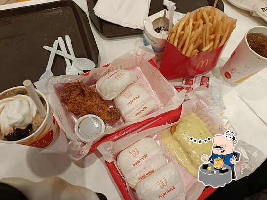McDonald's Marilao Tres Picos, Marilao - Restaurant menu, prices and ...