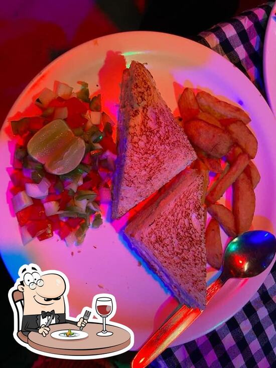 Pink Floyd Cafe Tosh, Sosan - Restaurant reviews