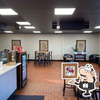 Roosters Cafe, Amarillo - Restaurant menu, prices and reviews