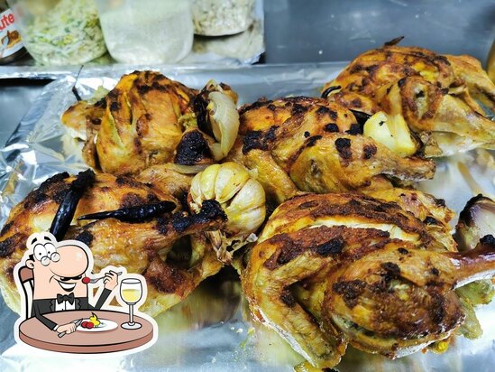Menu at Hot N Cool Cafeteria Al Qaraiyya Zakhir, Al Ain