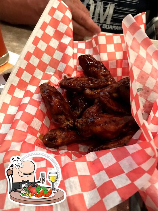 Bugsy's Bar & Grill, 2995 2 Ave W #20 in Prince Albert - Restaurant reviews