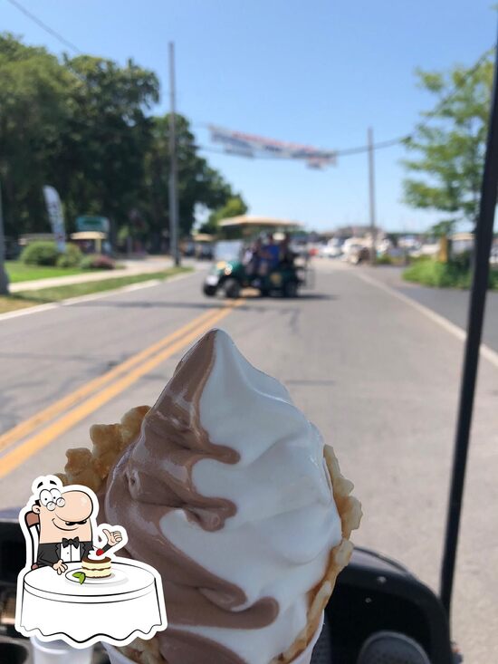 Dairy Isle in Put-in-Bay - Restaurant menu and reviews