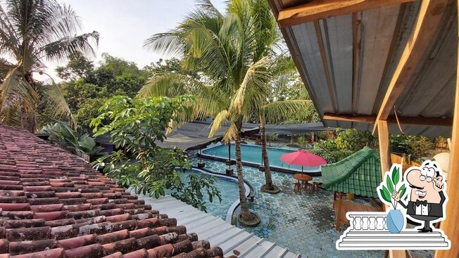 WISATA KULINER & KOLAM RENANG " SEGORO BIRU " restaurant, Sumberarum ...