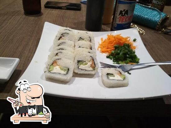 Carta de Que Rollo Sushi & Bar Quiroga, Hermosillo