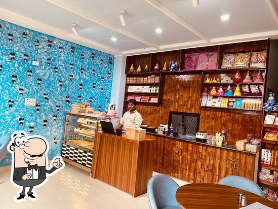 Menu at Fortune Bakery & Cafe, Guna