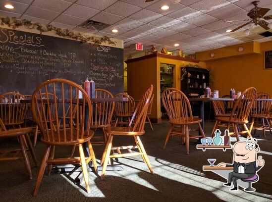 The Hollow Cafe, Amesbury - Restaurant menu, prices and reviews