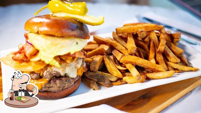 Peddlers Pub & Eatery in Sudbury - Restaurant menu and reviews