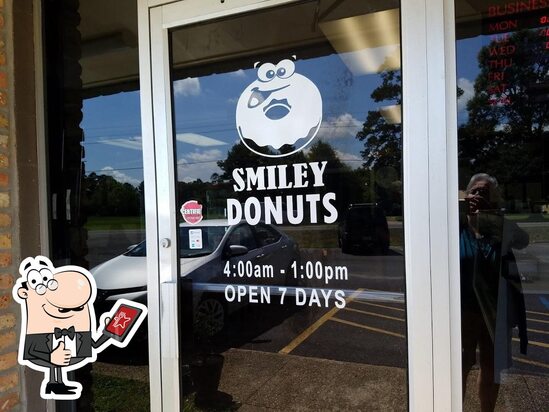 Menu at Smiley Donuts, French Settlement