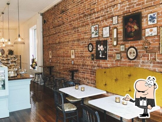 Two Teaspoons, Hamburg - Restaurant menu, prices and reviews