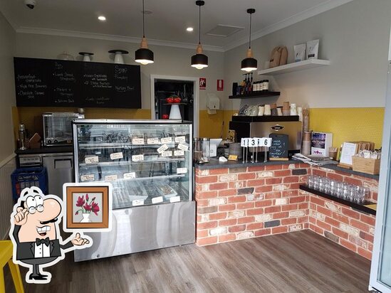Menu at Cooma H Cafe, Polo Flat