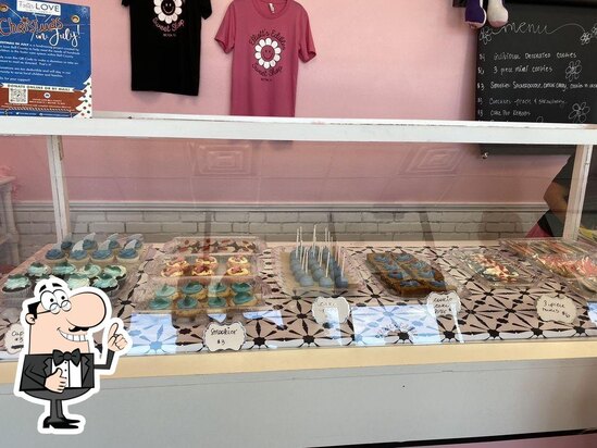 Menu at Elliott's Sweet Boutique, Belton