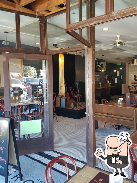 The Roxy Encinitas, Encinitas - Restaurant menu, prices and reviews