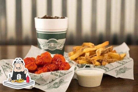 Wingstop, 12745 Van Nuys Blvd in Los Angeles - Restaurant menu and reviews