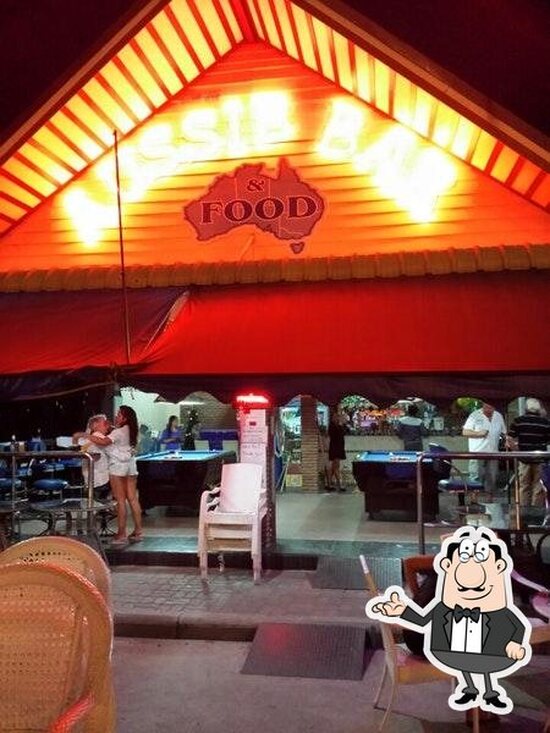 Menu at Aussie Bar, Pattaya City, Thep Phrasit