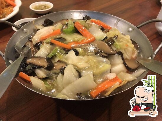 Menu at Luk Foo Cantonese Kitchen restaurant, Caloocan, Puregold Monumento