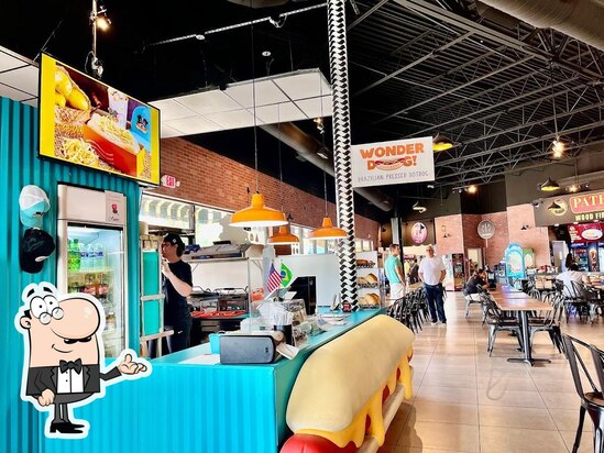 Menu at Wonder Dog! Brazilian pressed hot dog restaurant, Orlando