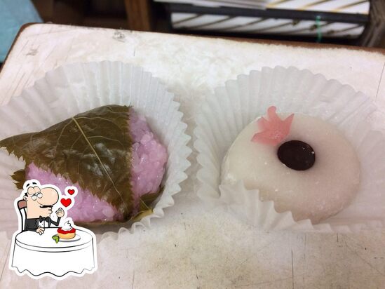 Fugetsu-Do Bakery Shop in Los Angeles - Restaurant menu and reviews
