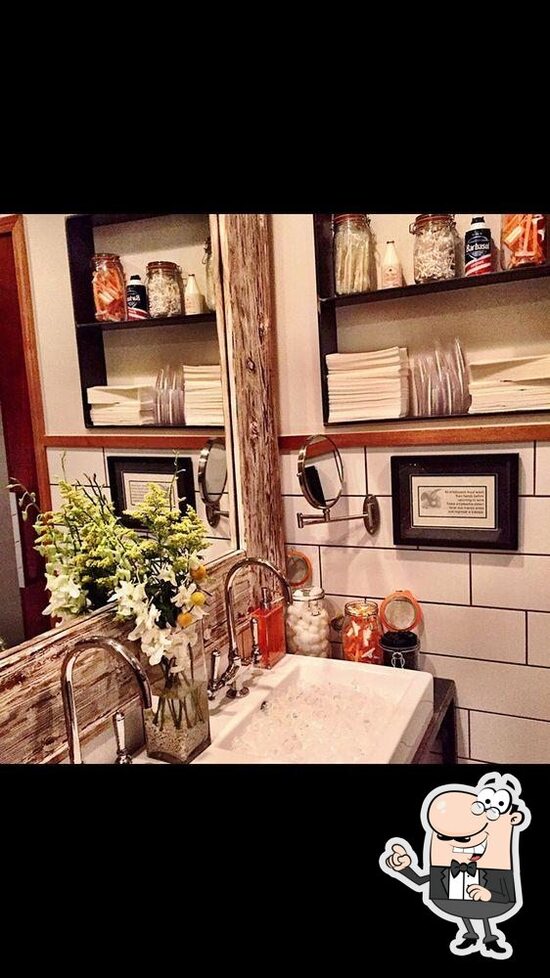 Neighborhood Services, Dallas - Restaurant menu, prices and reviews