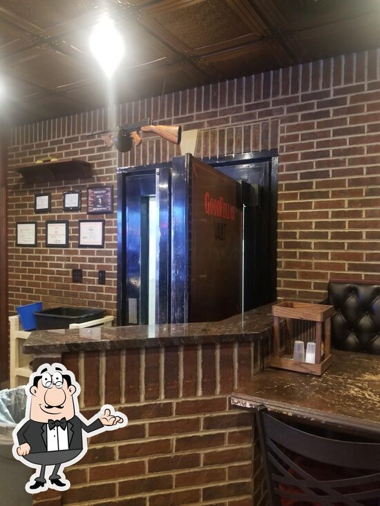Goodfella's Bar & Grill, Cedar Lake - Restaurant menu, prices and reviews