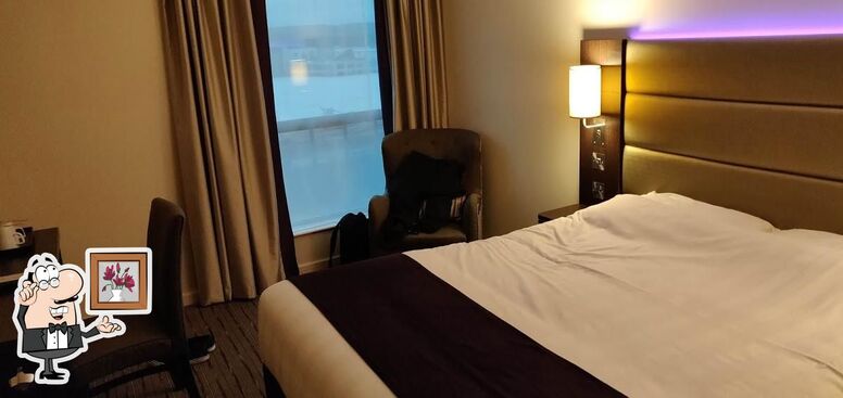 Premier Inn Horsham Town Centre hotel in Horsham - Restaurant reviews