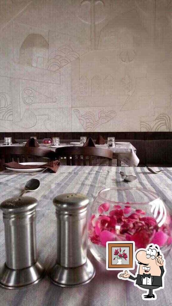 Greenz Restaurant, Gandhinagar - Restaurant menu, prices and reviews