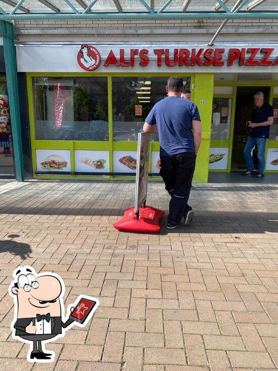 Menu at Ali's Turkish Pizza, Purmerend