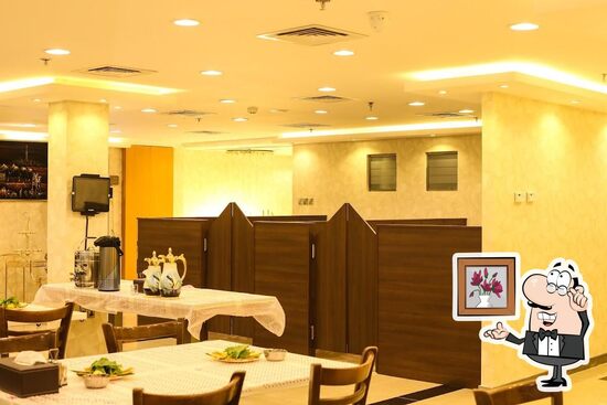Zaitoon Mandi And Madhbi Restaurant, Dubai - Menú del restaurante ...