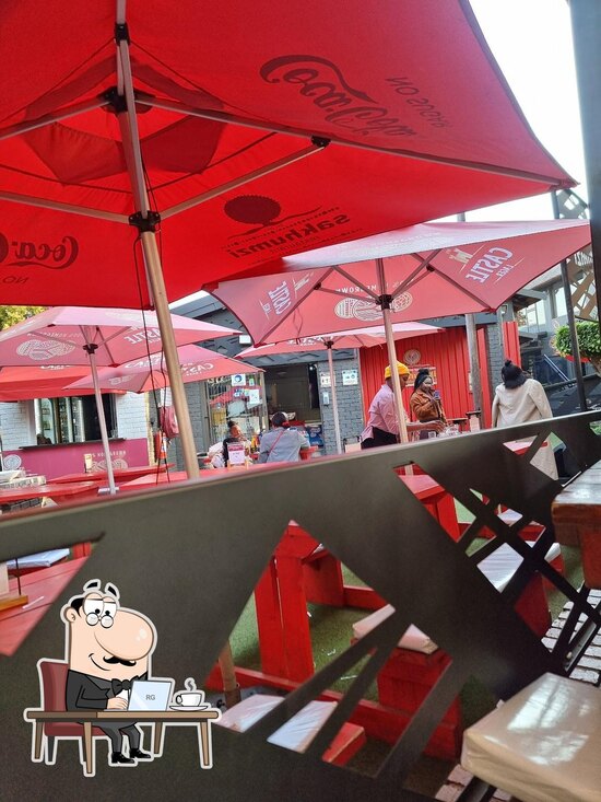 Sakhumzi Restaurant, Soweto - Restaurant menu, prices and reviews
