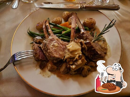 Cicada Restaurant and Lounge in Los Angeles - Restaurant menu and reviews