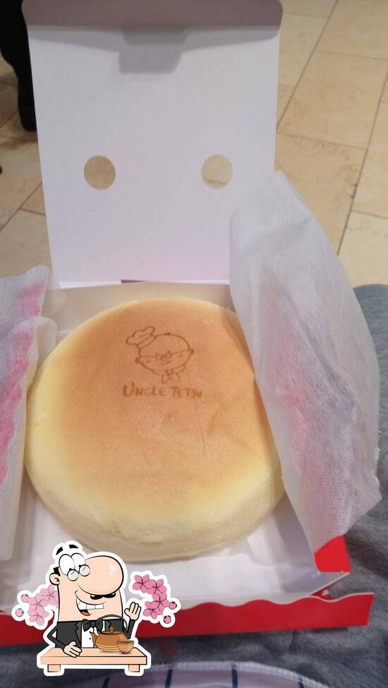 Uncle Tetsu's Japanese Cheesecake, Orfus Road, Toronto - Restaurant ...