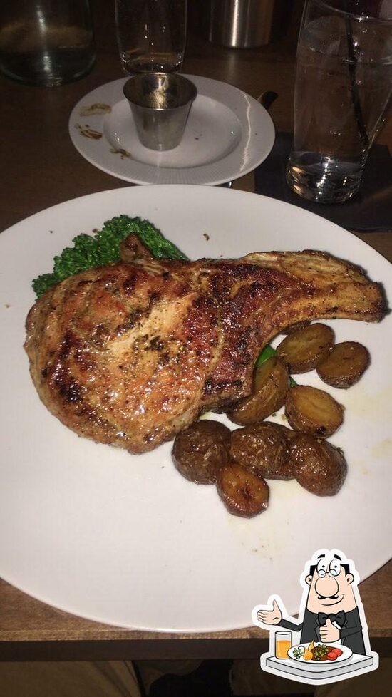 Benchmark Restaurant in Perrysburg - Restaurant menu and reviews