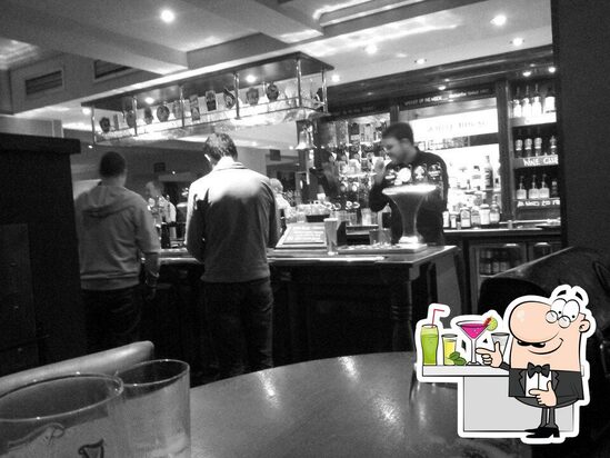 Menu at The White House pub & bar, Hartlepool