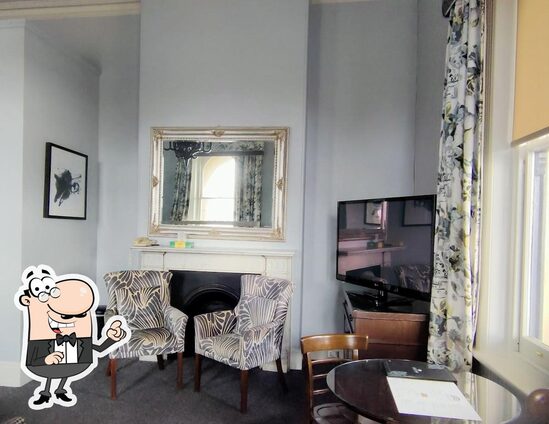 Largs Pier Hotel, Largs Bay - Restaurant menu, prices and reviews