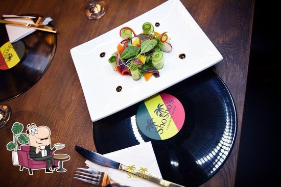 ShoSho's Caribbean Lounge restaurant, Dubai, Emirates Financial Towers ...