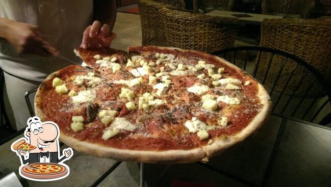 Longboard Legends Pizza in Kailua-Kona - Restaurant menu and reviews