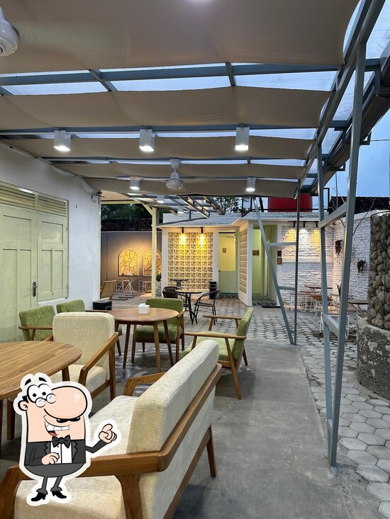 Pelataran Cafe & Resto, Padangan - Restaurant reviews