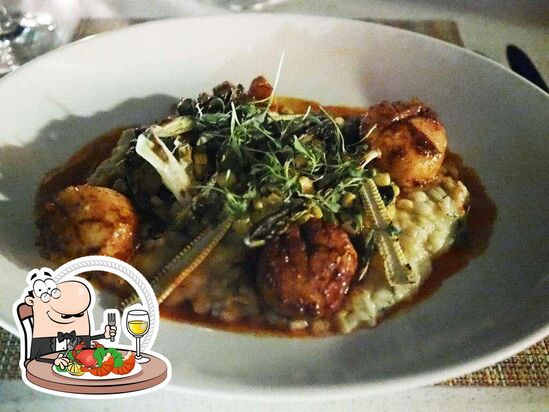State Fare Bar & Kitchen in Rancho Mirage - Restaurant menu and reviews