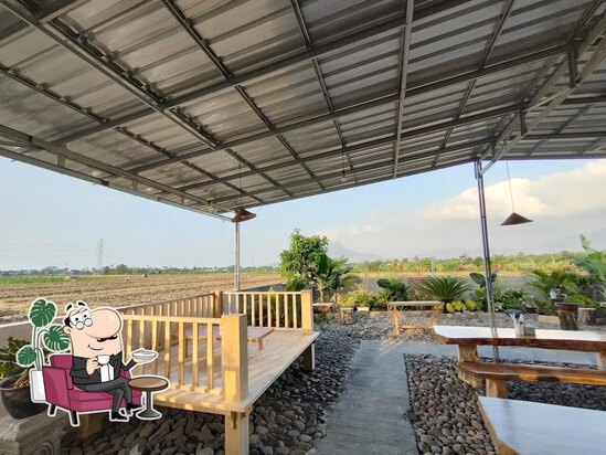 Lesehan Tepi Sawah restaurant, Besuki - Restaurant reviews