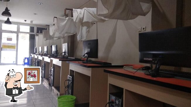 Menu at Cafe warnet, pas foto, Bogor