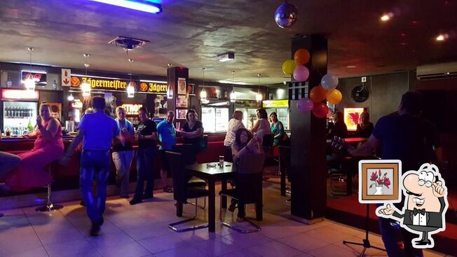 Vastrap pub & Bar, Kapstadt, Michau St 30 - Restaurantbewertungen