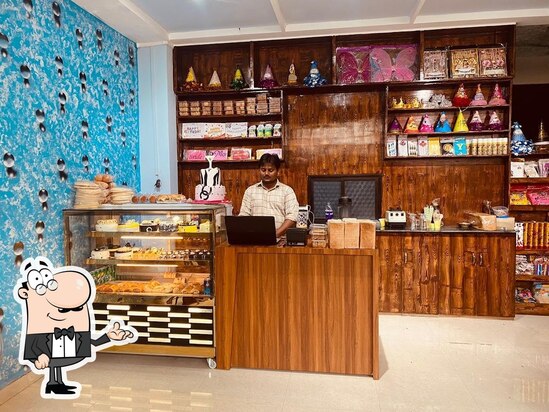 Menu at Fortune Bakery & Cafe, Guna