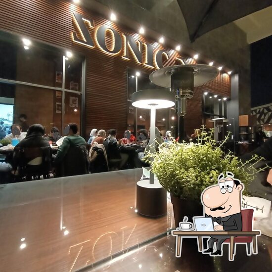 Sonic Restaurant, New Cairo City - Opiniones del restaurante